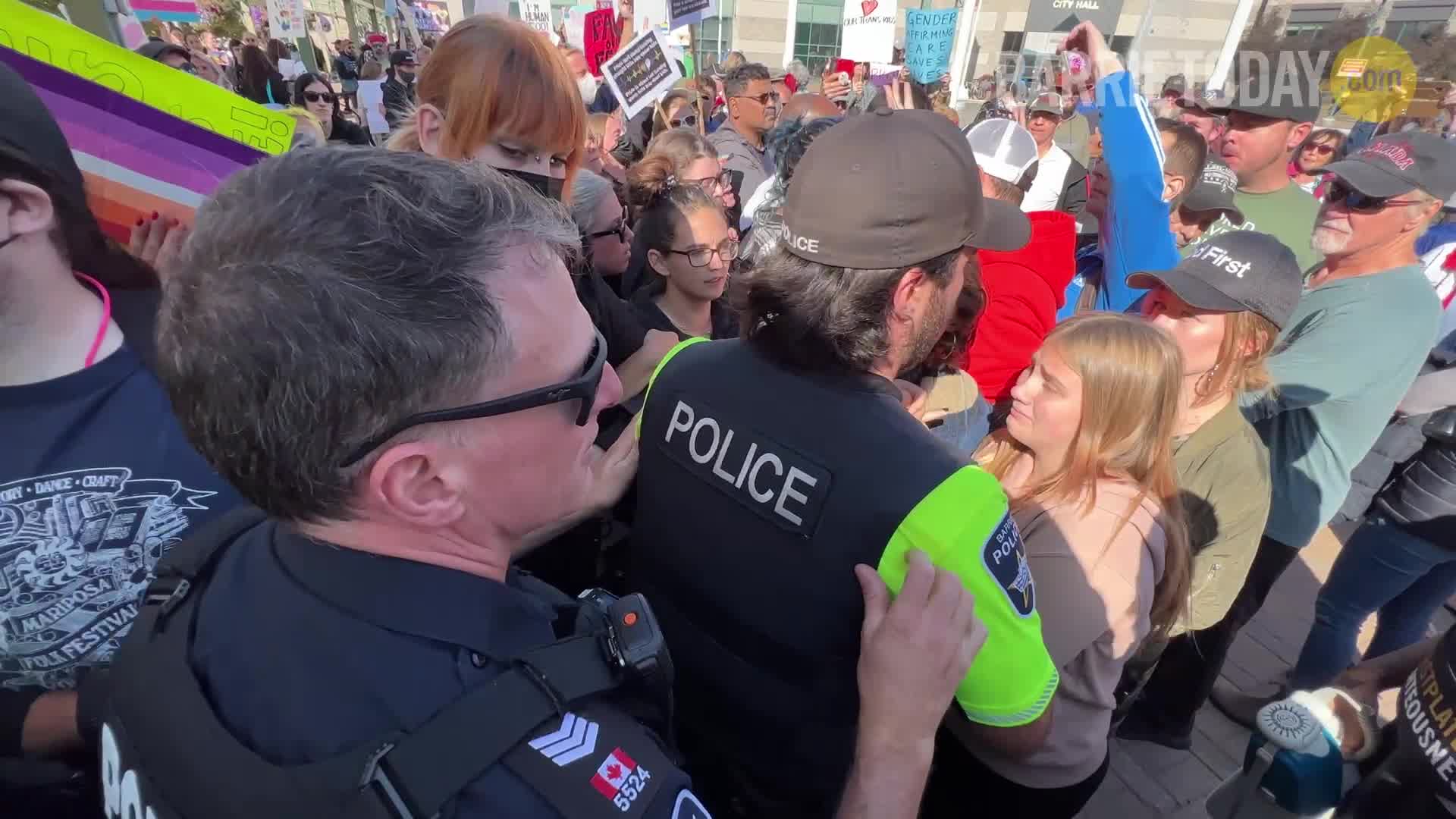 Gender-identity protest met with backlash at city hall (VIDEO) - Barrie ...